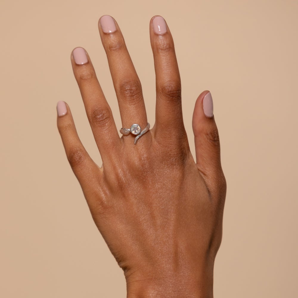 Moonstone Big Boa Ring- Silver – Collette Ishiyama Jewelry